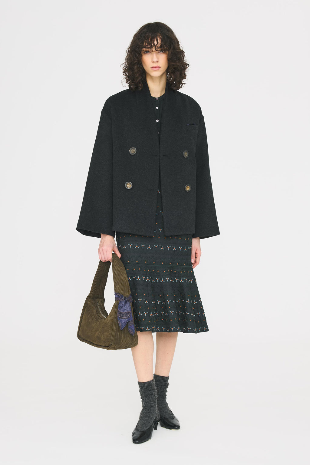 Tomina Jacket – Artisanal Elegance – by Antik Batik