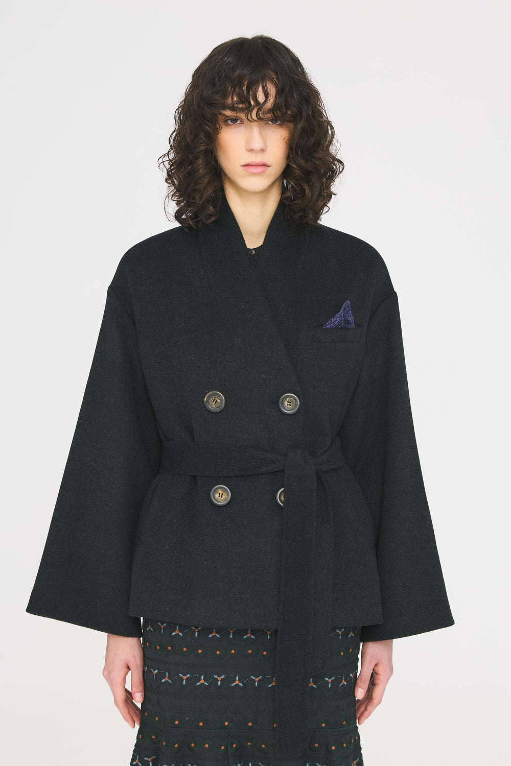 Tomina Jacket – Artisanal Elegance – by Antik Batik