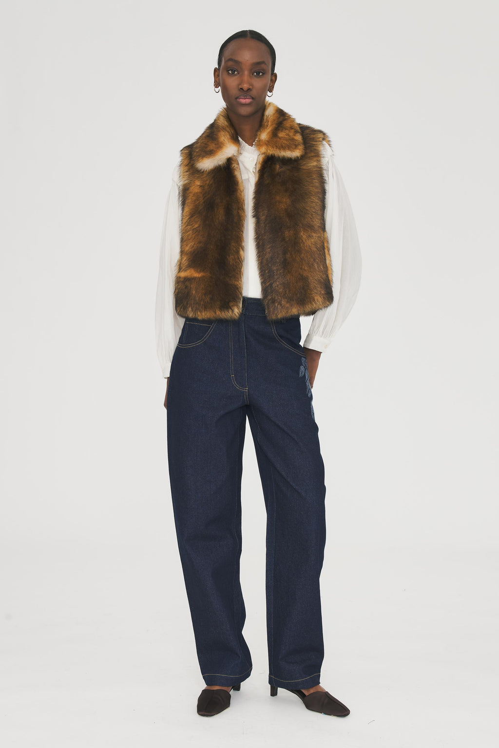 Woolfy Vest – Luxurious Lambskin Elegance by Antik Batik